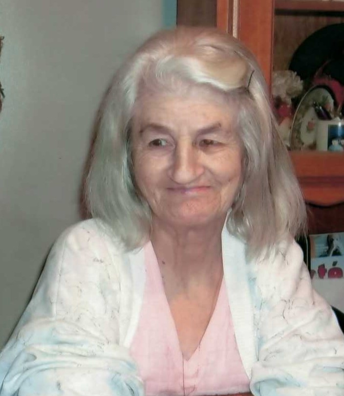 HUGUETTE LABRECQUE - Avis de décès | Coopérative funéraire des Laurentides